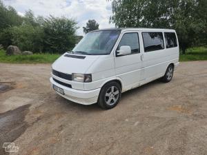 White Volkswagen Multivan 1996 in Alytus, with an engine capacity of 2.40 L and mileage of 400 thousand km for 2000 €, photo 2 on AUTOMOTO.COM.LV