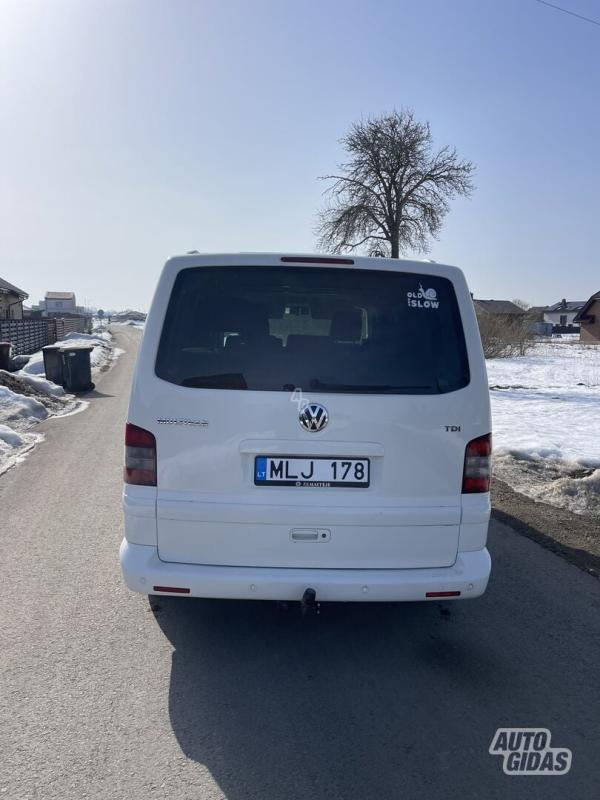 Balts Volkswagen Multivan 2008 Klaipėda, ar dzinēja tilpumu 2.50 L un nobraukumu 256 tūkst. km par 6400 €, foto 5 vietnē AUTOMOTO.COM.LV