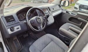 Balts Volkswagen Multivan 2010 Mažeikiai, ar dzinēja tilpumu 1.97 L un nobraukumu 352 tūkst. km par 8900 €, foto 12 vietnē AUTOMOTO.COM.LV