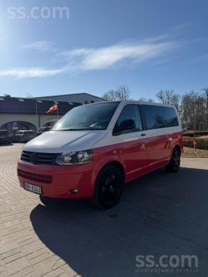Balts Volkswagen Multivan 2011 Rīga, ar dzinēja tilpumu 2.00 L un nobraukumu 285 tūkst. km par 16500 €, foto 2 vietnē AUTOMOTO.COM.LV