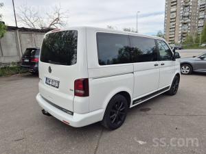 Balts Volkswagen Multivan 2011 Rīga, ar dzinēja tilpumu 2.00 L un nobraukumu 237 tūkst. km par 13990 €, foto 7 vietnē AUTOMOTO.COM.LV