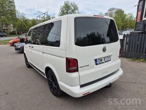 Balts Volkswagen Multivan 2011 Rīga, ar dzinēja tilpumu 2.00 L un nobraukumu 237 tūkst. km par 13990 €, foto 9 vietnē AUTOMOTO.COM.LV