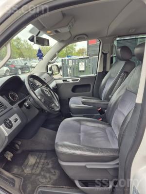 Balts Volkswagen Multivan 2011 Rīga, ar dzinēja tilpumu 2.00 L un nobraukumu 237 tūkst. km par 13990 €, foto 12 vietnē AUTOMOTO.COM.LV
