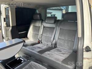 White Volkswagen Multivan 2011 in Liepaja, with an engine capacity of 2.00 L and mileage of 265 thousand km for 18250 €, photo 16 on AUTOMOTO.COM.LV