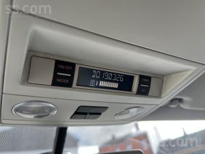 White Volkswagen Multivan 2011 in Liepaja, with an engine capacity of 2.00 L and mileage of 265 thousand km for 18250 €, photo 23 on AUTOMOTO.COM.LV