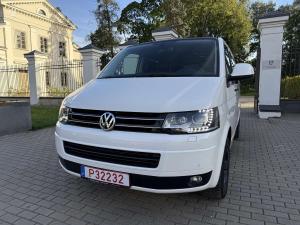 White Volkswagen Multivan 2012 in Vilnius, with an engine capacity of 1.97 L and mileage of 142 thousand km for 18200 €, photo 8 on AUTOMOTO.COM.LV