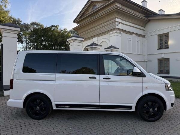 Balts Volkswagen Multivan 2012 Viļņa, ar dzinēja tilpumu 1.97 L un nobraukumu 142 tūkst. km par 18200 €, foto 9 vietnē AUTOMOTO.COM.LV