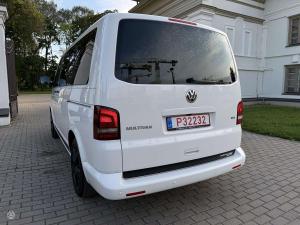 White Volkswagen Multivan 2012 in Vilnius, with an engine capacity of 1.97 L and mileage of 142 thousand km for 18200 €, photo 11 on AUTOMOTO.COM.LV