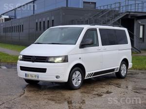 White Volkswagen Multivan 2013 in Riga, with an engine capacity of 2.00 L and mileage of 231 thousand km for 17450 €, photo 3 on AUTOMOTO.COM.LV