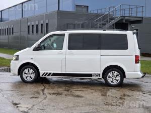 White Volkswagen Multivan 2013 in Riga, with an engine capacity of 2.00 L and mileage of 231 thousand km for 17450 €, photo 14 on AUTOMOTO.COM.LV