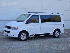White Volkswagen Multivan 2013 in Riga, with an engine capacity of 2.00 L and mileage of 231 thousand km for 16990 €, photo 18 on AUTOMOTO.COM.LV