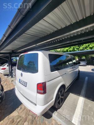 Balts Volkswagen Multivan 2014 Rīga, ar dzinēja tilpumu 2.00 L un nobraukumu 189 tūkst. km par 19900 €, foto 8 vietnē AUTOMOTO.COM.LV