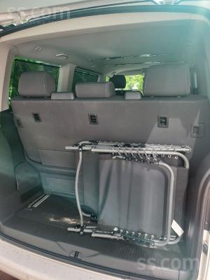Balts Volkswagen Multivan 2014 Rīga, ar dzinēja tilpumu 2.00 L un nobraukumu 189 tūkst. km par 19900 €, foto 18 vietnē AUTOMOTO.COM.LV
