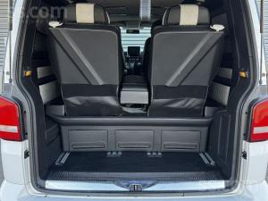 White Volkswagen Multivan 2015 in Riga, with an engine capacity of 2.00 L and mileage of 210 thousand km for 19500 €, photo 20 on AUTOMOTO.COM.LV