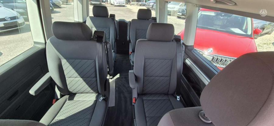 Balts Volkswagen Multivan 2015 Kauņa, ar dzinēja tilpumu 1.97 L un nobraukumu 197 tūkst. km par 14999 €, foto 18 vietnē AUTOMOTO.COM.LV