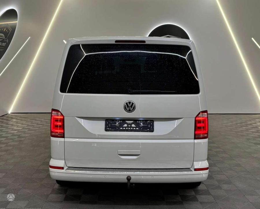 Balts Volkswagen Multivan 2016 Marijampole, ar dzinēja tilpumu 1.97 L un nobraukumu 290 tūkst. km par 20950 €, foto 27 vietnē AUTOMOTO.COM.LV