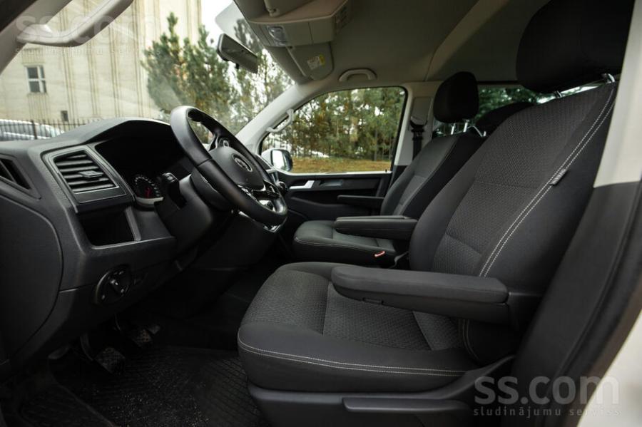 Balts Volkswagen Multivan 2016 Tukums, ar dzinēja tilpumu 2.00 L un nobraukumu 0 tūkst. km par 17000 €, foto 18 vietnē AUTOMOTO.COM.LV
