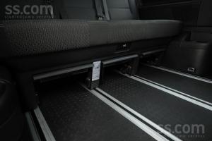 Balts Volkswagen Multivan 2016 Tukums, ar dzinēja tilpumu 2.00 L un nobraukumu 0 tūkst. km par 17000 €, foto 25 vietnē AUTOMOTO.COM.LV