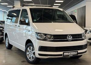 White Volkswagen Multivan 2017 in Klaipeda, with an engine capacity of 2.00 L and mileage of 297 thousand km for 19900 €, photo 12 on AUTOMOTO.COM.LV