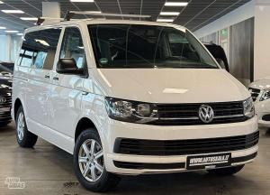 White Volkswagen Multivan 2017 in Klaipeda, with an engine capacity of 2.00 L and mileage of 297 thousand km for 19900 €, photo 12 on AUTOMOTO.COM.LV