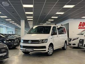 White Volkswagen Multivan 2017 in Klaipeda, with an engine capacity of 2.00 L and mileage of 297 thousand km for 19900 €, photo 16 on AUTOMOTO.COM.LV