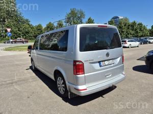 White Volkswagen Multivan 2017 in Riga, with an engine capacity of 2.00 L and mileage of 166 thousand km for 21990 €, photo 9 on AUTOMOTO.COM.LV