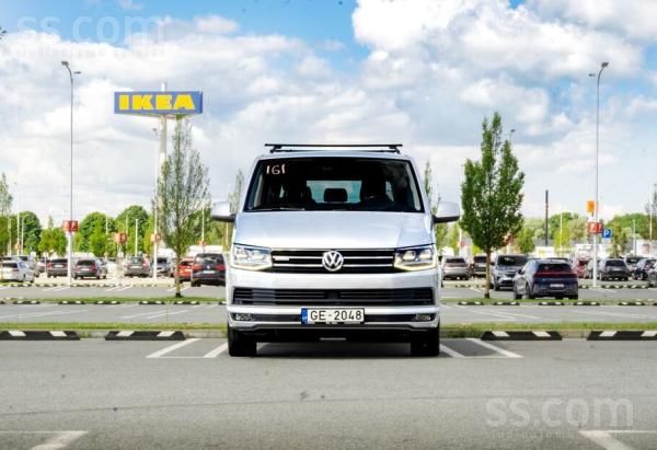 Balts Volkswagen Multivan 2017 Rīga, ar dzinēja tilpumu 2.00 L un nobraukumu 166 tūkst. km par 21990 €, foto 3 vietnē AUTOMOTO.COM.LV