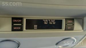 White Volkswagen Multivan 2017 in Riga, with an engine capacity of 2.00 L and mileage of 166 thousand km for 21990 €, photo 25 on AUTOMOTO.COM.LV