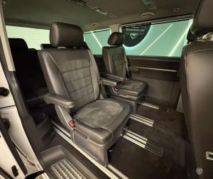Balts Volkswagen Multivan 2017 Marijampole, ar dzinēja tilpumu 1.97 L un nobraukumu 174 tūkst. km par 24750 €, foto 5 vietnē AUTOMOTO.COM.LV