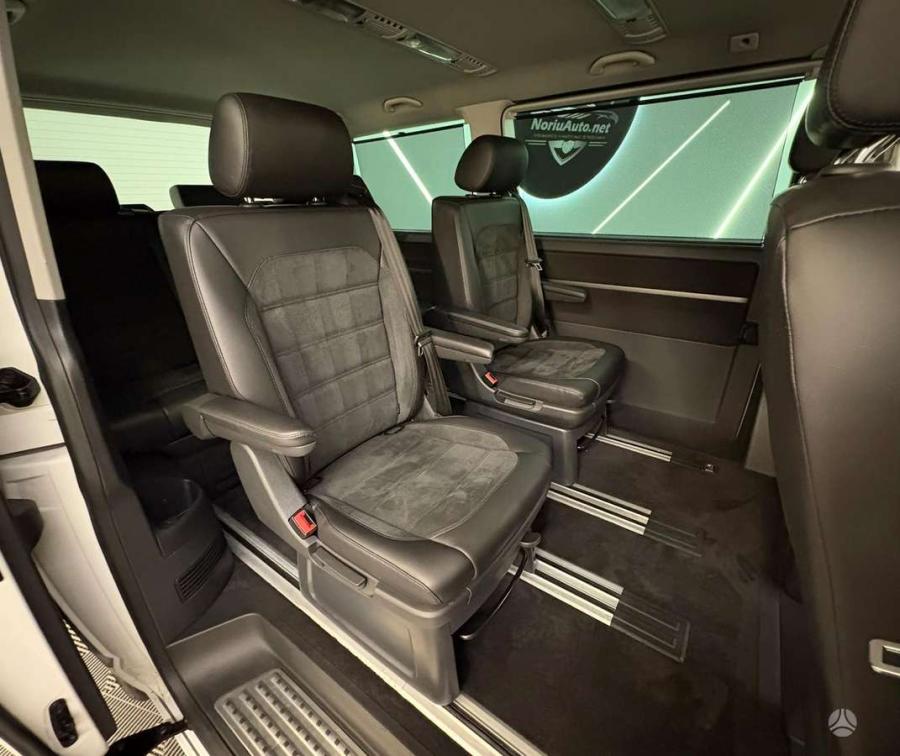 Balts Volkswagen Multivan 2017 Marijampole, ar dzinēja tilpumu 1.97 L un nobraukumu 174 tūkst. km par 24750 €, foto 5 vietnē AUTOMOTO.COM.LV