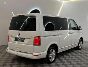 Balts Volkswagen Multivan 2017 Marijampole, ar dzinēja tilpumu 1.97 L un nobraukumu 174 tūkst. km par 24750 €, foto 27 vietnē AUTOMOTO.COM.LV