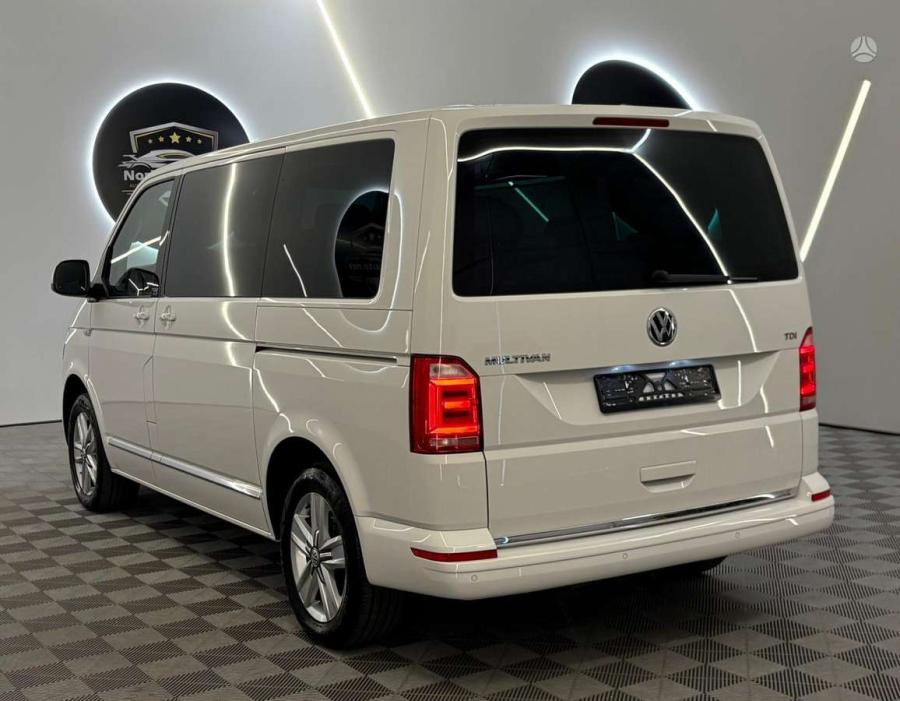 Balts Volkswagen Multivan 2017 Marijampole, ar dzinēja tilpumu 1.97 L un nobraukumu 174 tūkst. km par 24750 €, foto 29 vietnē AUTOMOTO.COM.LV