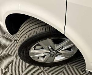 Balts Volkswagen Multivan 2017 Marijampole, ar dzinēja tilpumu 1.97 L un nobraukumu 174 tūkst. km par 24750 €, foto 31 vietnē AUTOMOTO.COM.LV