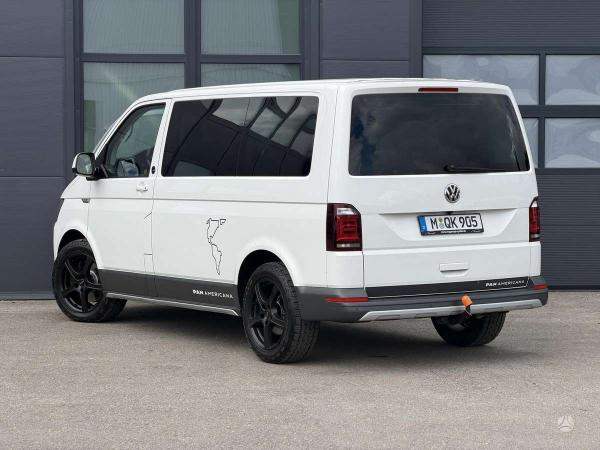 White Volkswagen Multivan 2018 in Jonava, with an engine capacity of 1.97 L and mileage of 290 thousand km for 25990 €, photo 5 on AUTOMOTO.COM.LV
