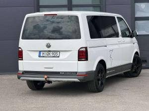 White Volkswagen Multivan 2018 in Jonava, with an engine capacity of 1.97 L and mileage of 290 thousand km for 25990 €, photo 11 on AUTOMOTO.COM.LV