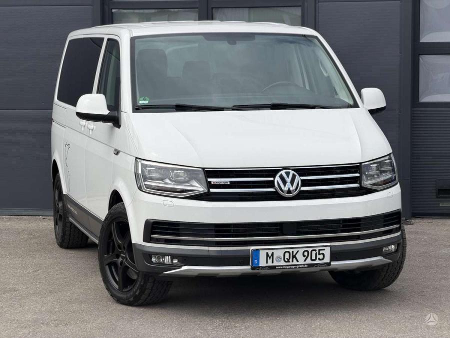 White Volkswagen Multivan 2018 in Jonava, with an engine capacity of 1.97 L and mileage of 290 thousand km for 25990 €, photo 14 on AUTOMOTO.COM.LV