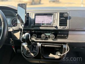 White Volkswagen Multivan 2018 in Riga, with an engine capacity of 2.00 L and mileage of 218 thousand km for 26950 €, photo 10 on AUTOMOTO.COM.LV