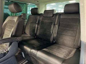 Balts Volkswagen Multivan 2018 Klaipėda, ar dzinēja tilpumu 1.97 L un nobraukumu 212 tūkst. km par 32900 €, foto 10 vietnē AUTOMOTO.COM.LV