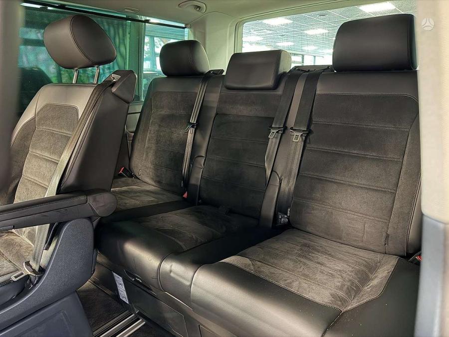 Balts Volkswagen Multivan 2018 Klaipėda, ar dzinēja tilpumu 1.97 L un nobraukumu 212 tūkst. km par 32900 €, foto 10 vietnē AUTOMOTO.COM.LV