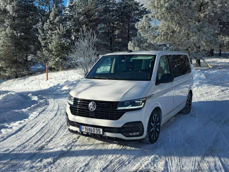 Balts Volkswagen Multivan 2020 Viļņa, ar dzinēja tilpumu 1.97 L un nobraukumu 247 tūkst. km par 35890 €, foto 4 vietnē AUTOMOTO.COM.LV
