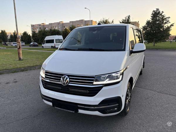 Balts Volkswagen Multivan 2020 Panevēža, ar dzinēja tilpumu 1.97 L un nobraukumu 448 tūkst. km par 21100 €, foto 1 vietnē AUTOMOTO.COM.LV