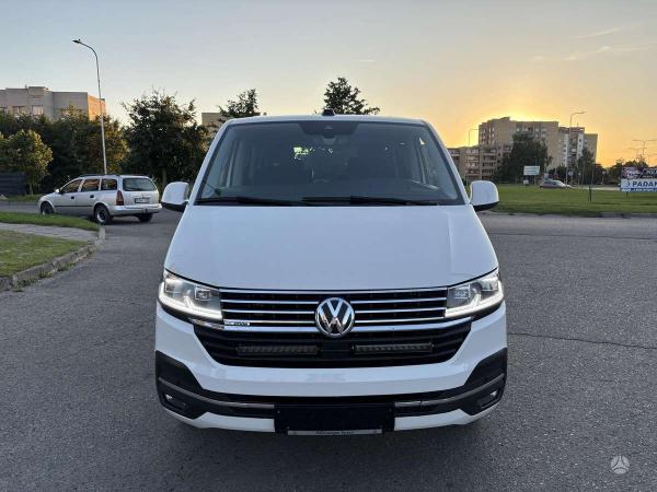 Balts Volkswagen Multivan 2020 Panevēža, ar dzinēja tilpumu 1.97 L un nobraukumu 448 tūkst. km par 21100 €, foto 7 vietnē AUTOMOTO.COM.LV