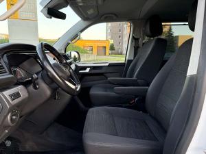 White Volkswagen Multivan 2020 in Panevezys, with an engine capacity of 1.97 L and mileage of 448 thousand km for 21100 €, photo 15 on AUTOMOTO.COM.LV