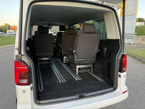 White Volkswagen Multivan 2020 in Panevezys, with an engine capacity of 1.97 L and mileage of 448 thousand km for 21100 €, photo 32 on AUTOMOTO.COM.LV