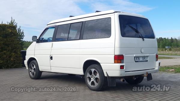 Белый Фольксваген Мультиван 1994 в Таллин, объемом двигателя 2.40 л и пробегом 415 тыс. км за 12800 €, фото 5 на AUTOMOTO.COM.LV