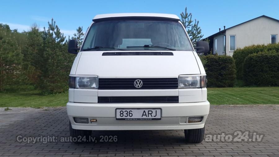 Balts Volkswagen Multivan 1994 Tallina, ar dzinēja tilpumu 2.40 L un nobraukumu 415 tūkst. km par 12800 €, foto 11 vietnē AUTOMOTO.COM.LV