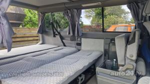 Balts Volkswagen Multivan 1994 Tallina, ar dzinēja tilpumu 2.40 L un nobraukumu 415 tūkst. km par 12800 €, foto 21 vietnē AUTOMOTO.COM.LV