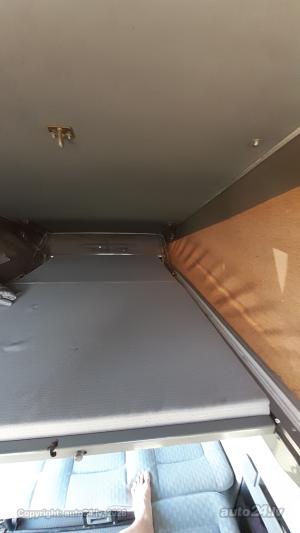 Balts Volkswagen Multivan 1994 Tallina, ar dzinēja tilpumu 2.40 L un nobraukumu 415 tūkst. km par 12800 €, foto 27 vietnē AUTOMOTO.COM.LV