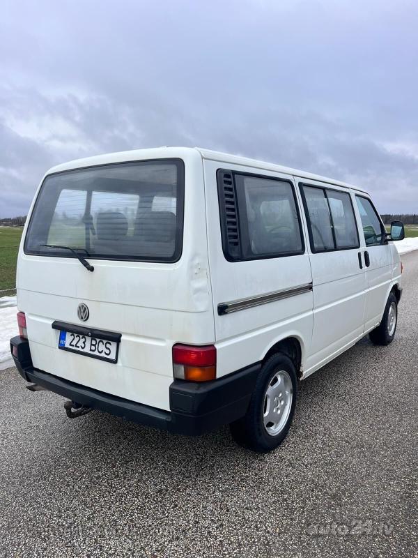 Balts Volkswagen Multivan 1995 Tallina, ar dzinēja tilpumu 2.40 L un nobraukumu 314 tūkst. km par 3000 €, foto 3 vietnē AUTOMOTO.COM.LV