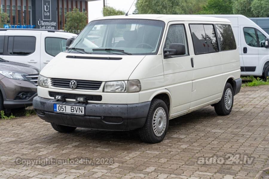 Balts Volkswagen Multivan 1998 Tallina, ar dzinēja tilpumu 1.90 L un nobraukumu 262 tūkst. km par 6500 €, foto 1 vietnē AUTOMOTO.COM.LV